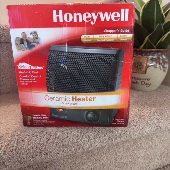 Honeywell | Other | Honeywell Black Ceramic Heater | Poshmark